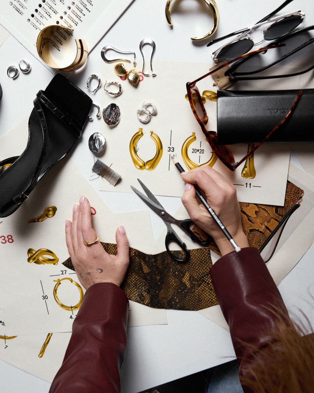 Telegram-канал "IDOL" — @idolofficial — TGStat